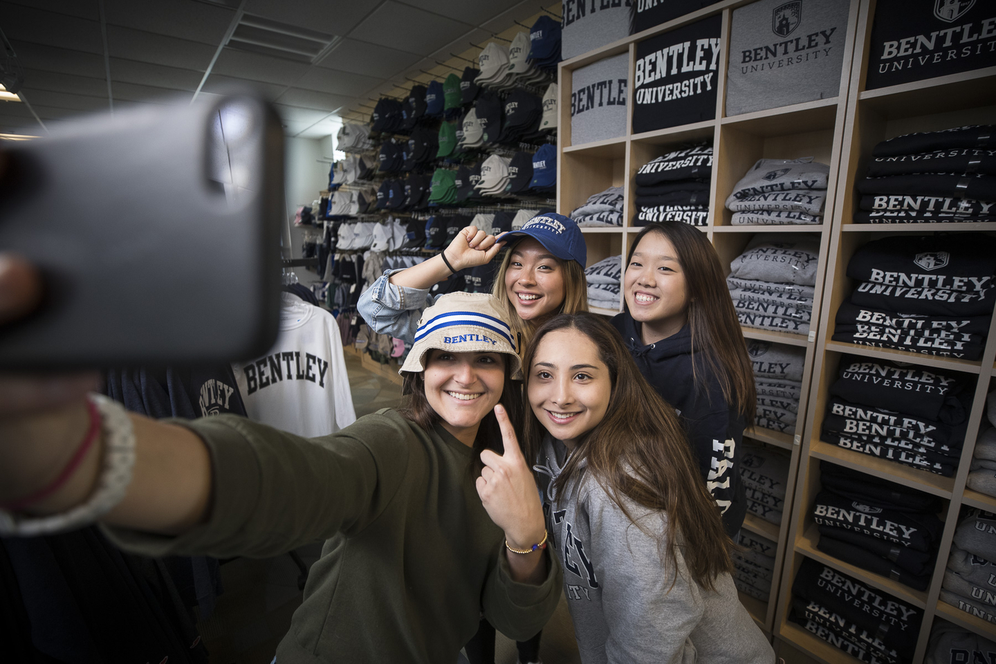 Incoming Exchange Students | Bentley University