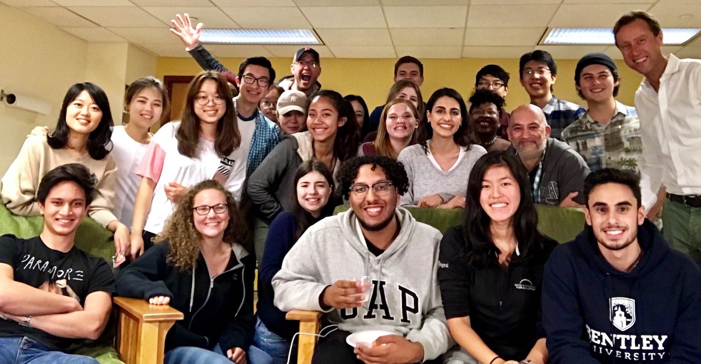 Research Programs & Opportunities Students | Bentley University