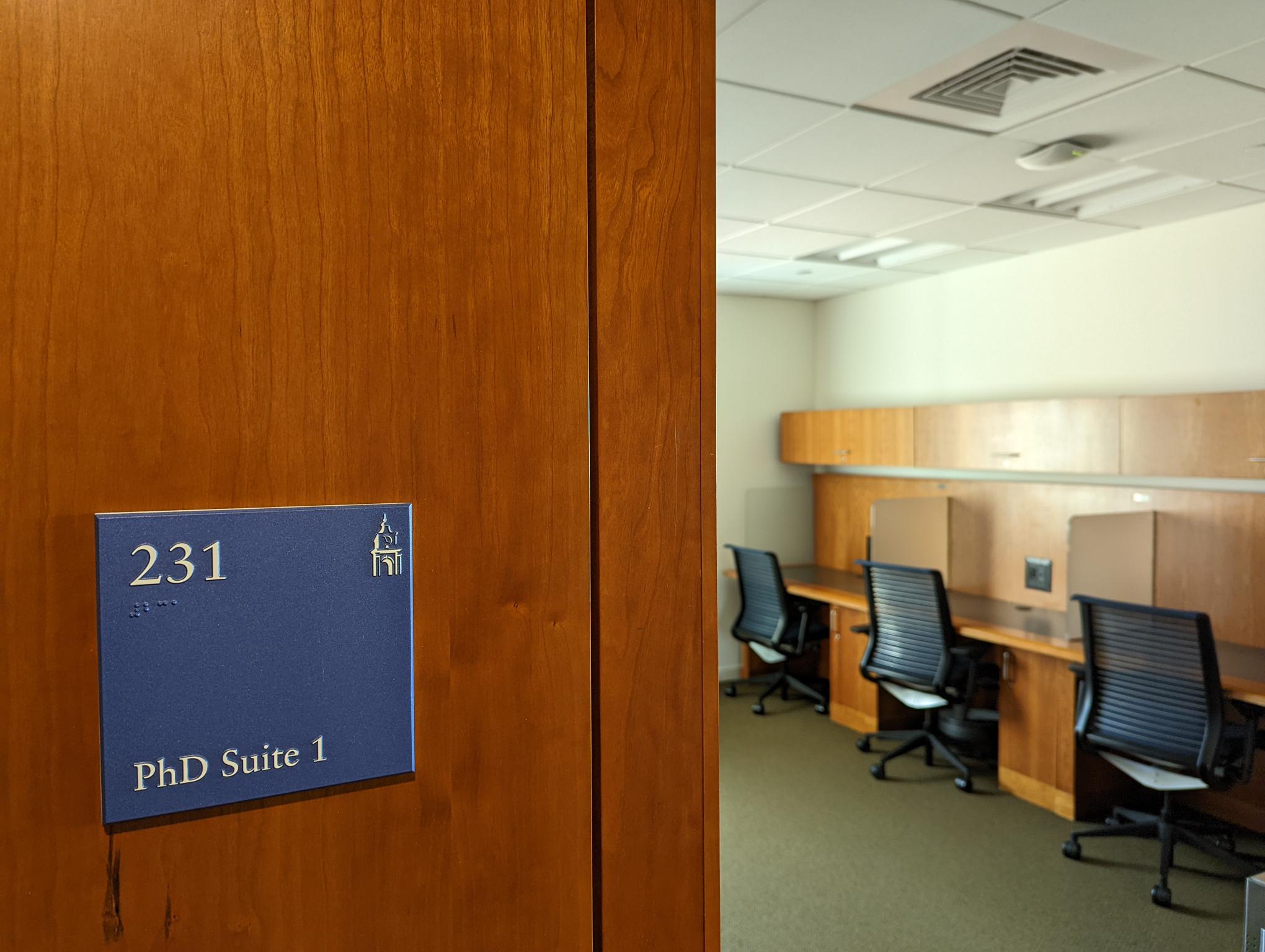 Bentley Library Study Spaces | Bentley University
