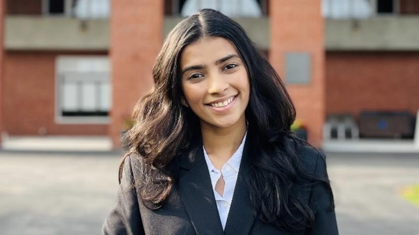 Bentley University Center for Women and Business Student Ambassadors ...