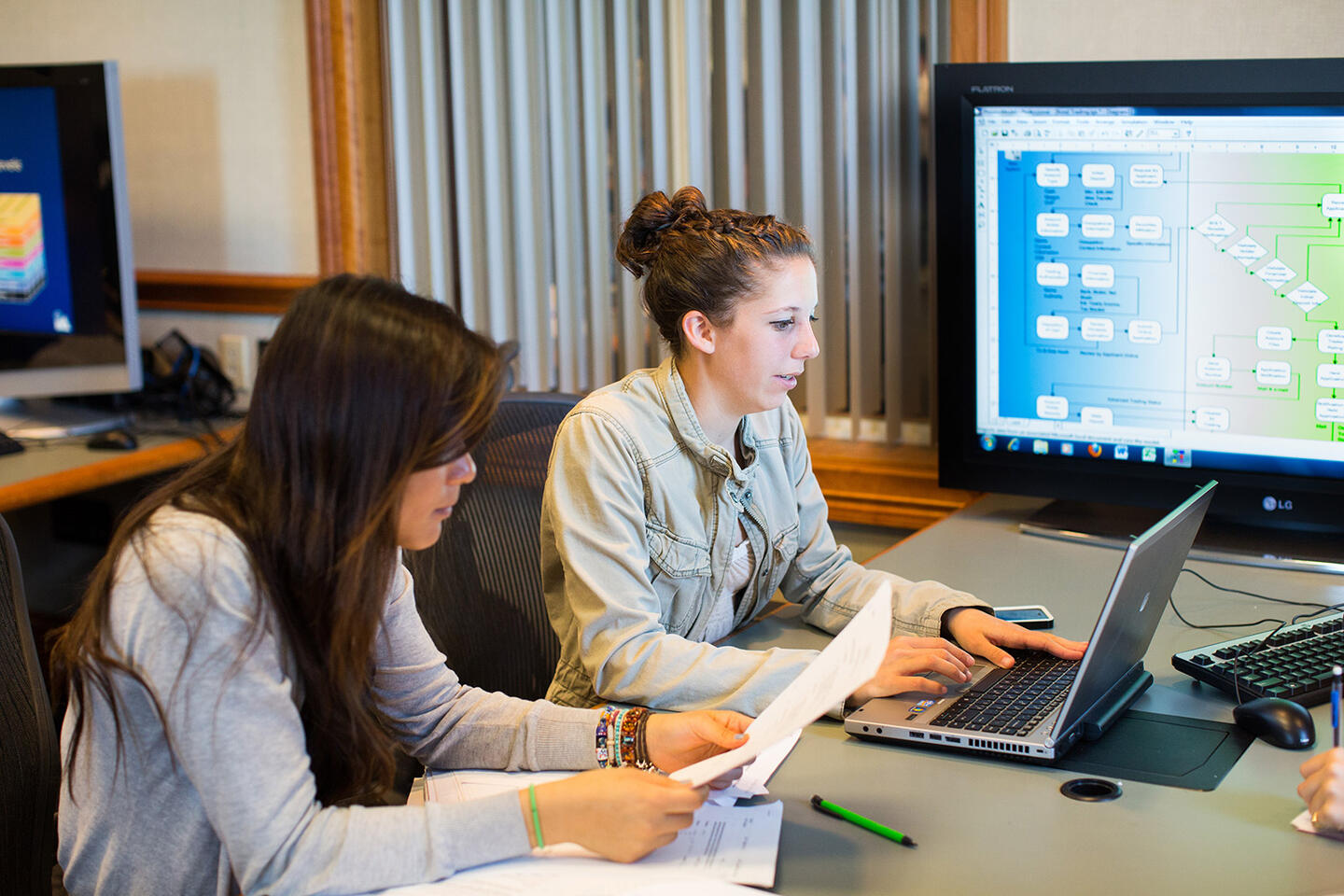 The Howard A. Winer Learning Lab for Economics, Accounting and Finance ...