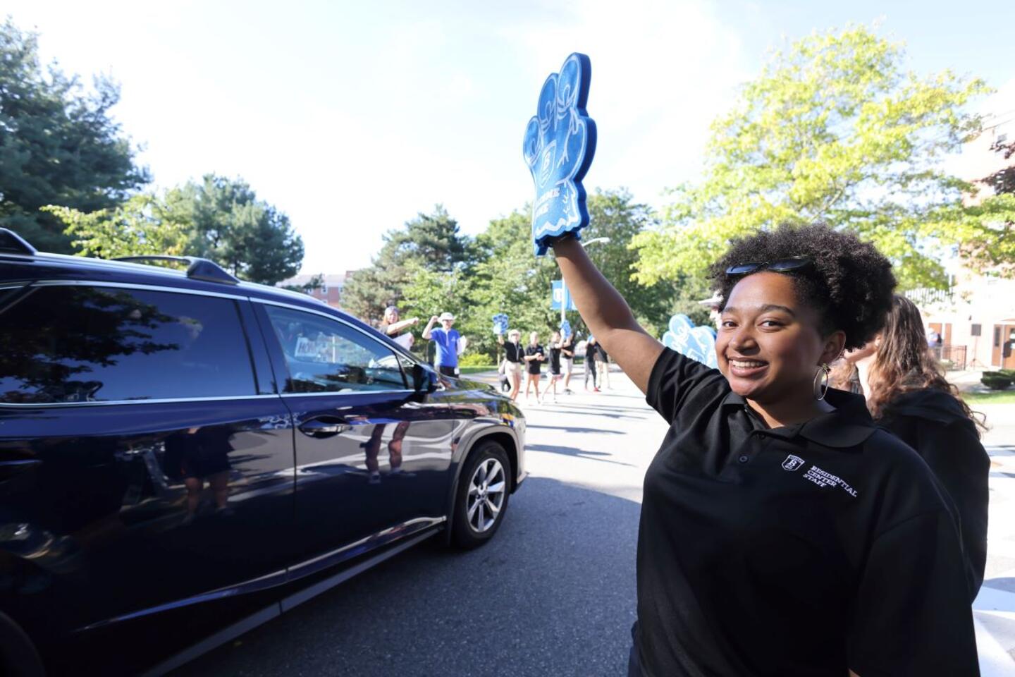 A Spirited Welcome to Campus for Bentley’s Class of 2027